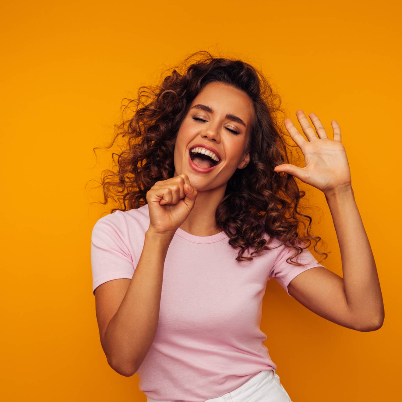 Speaking without vocal cords, thanks to a new AI-assisted wearable ... Speaking without vocal cords, thanks to a new AI-assisted wearable ...